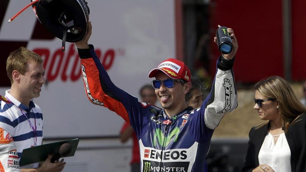 MotoGP ovládl Lorenzo, Abraham jednadvacátý. V Moto3 čest českých ...