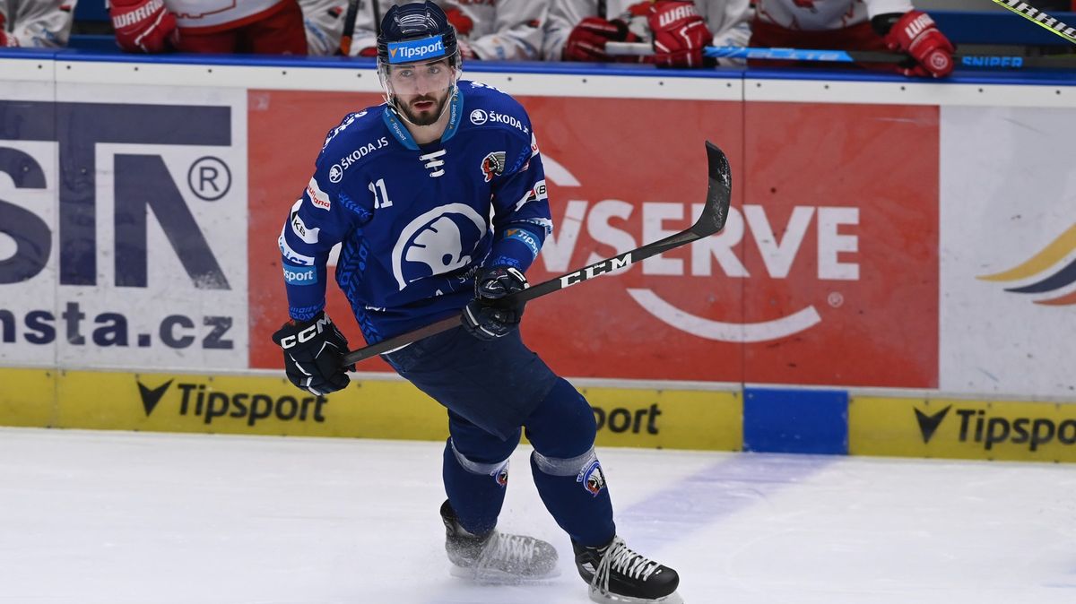 Hokejový útočník Matýs bude i v příští sezoně hrát za Plzeň - Sport.cz