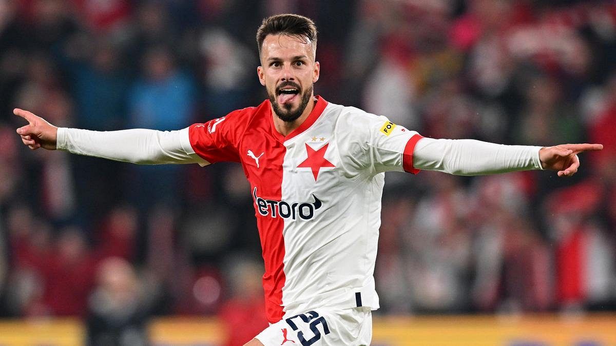 Chvála na adresu Jakuba Hromady. Umí tým strhnout, jeho výkony jsou na ...