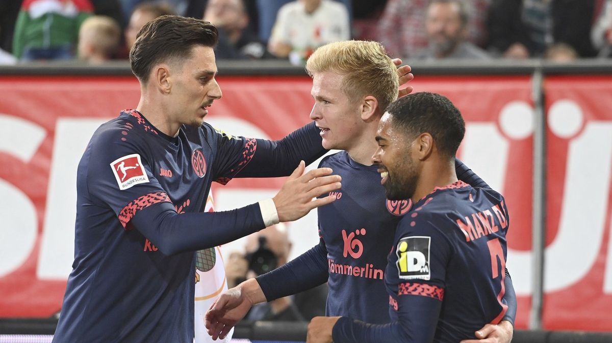 Augsburg - Mohuč 2:3, Mohuč zvládla výjezd do Augsburgu, oba týmy ...