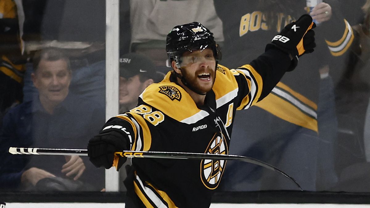 NHL | Pastrňák řídil výhru Bostonu, bodovali i další čtyři Češi - Sport.cz