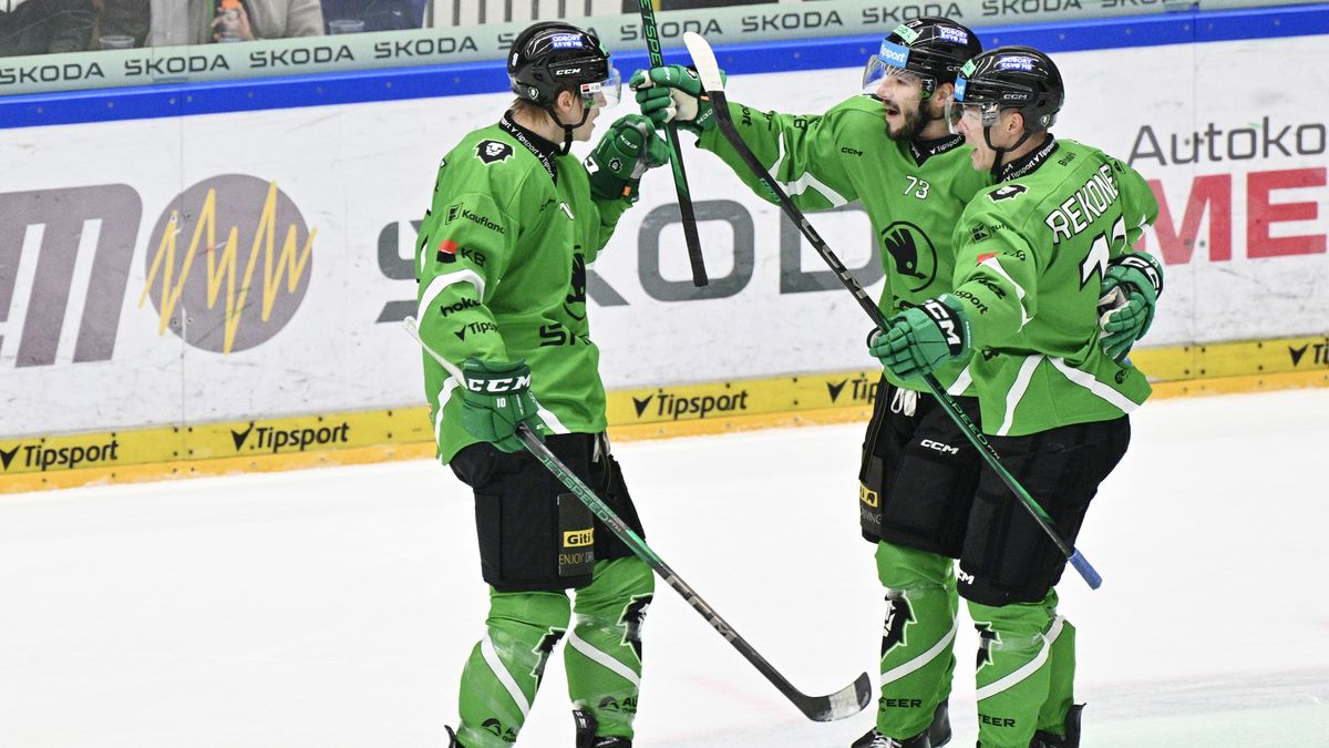 V extraligové Mladé Boleslavi budou pokračovat obránce Pavlík a útočník ...