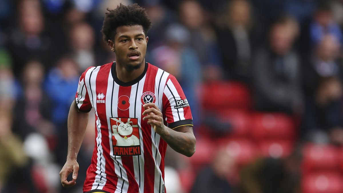 Tragédie v Anglii. Sedmnáctiletý fotbalista zemřel přímo na hřišti ...