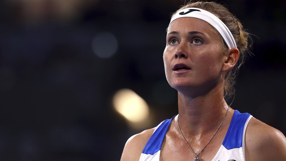 Bouzková ani Siniaková proti Ruskám neuspěly. Nosková titul neobhájí ...