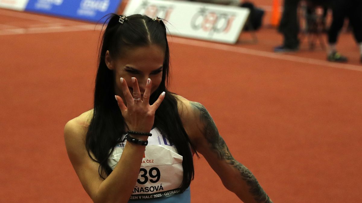 Karolína Maňasová: From Health Struggles to Elite Sprinter - Breaking ...