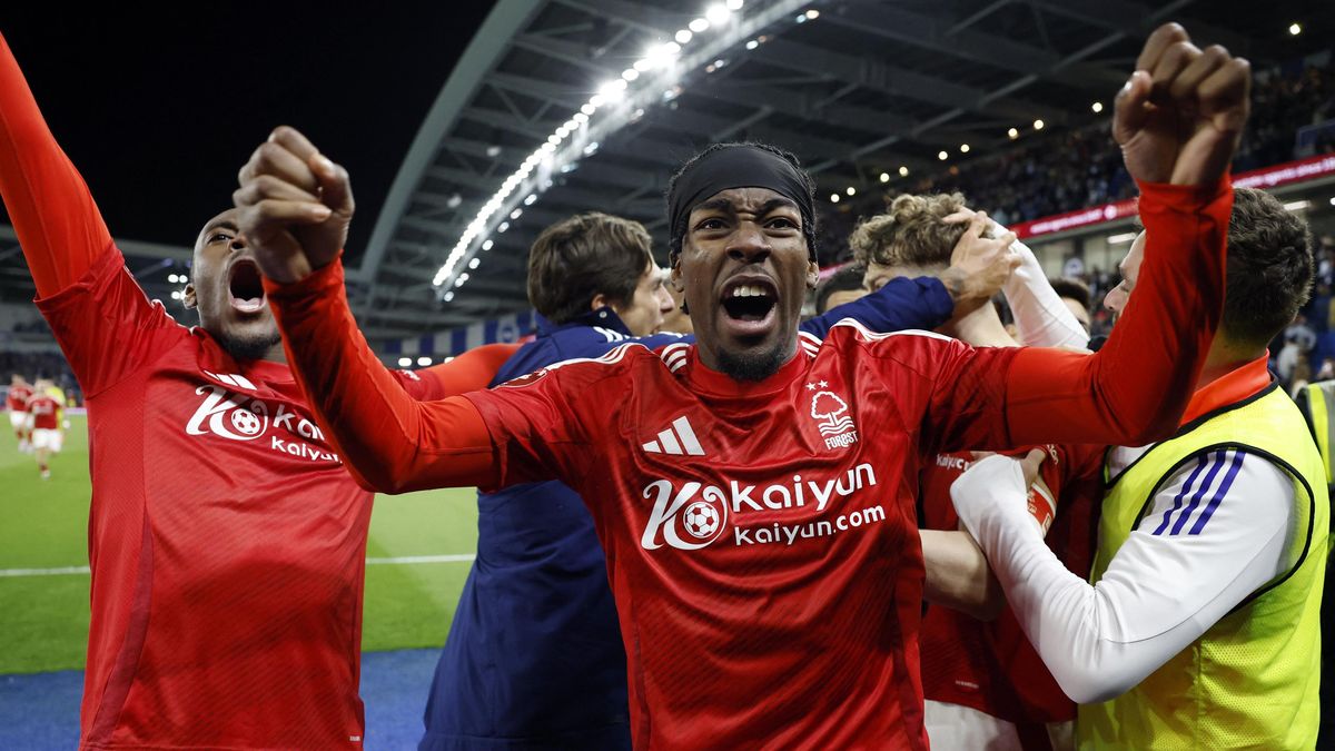 Fanoušci soupeře se vysmáli United. Rudé ďábly sestřelil jejich ...