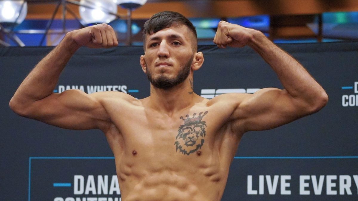MMA | Otřes v UFC. Bojovník byl pár dní před debutem zadržen za ...