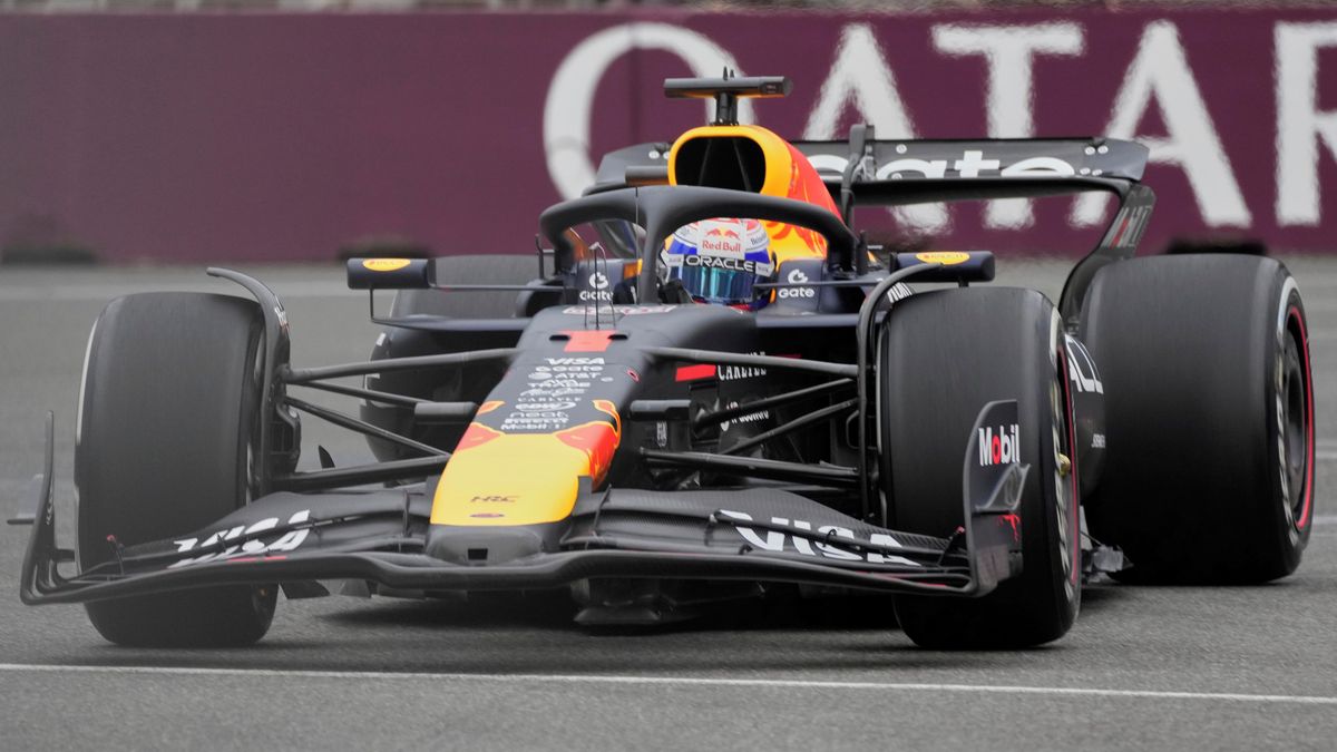 Verstappen slaví druhý triumf v řadě. Titul McLarenu se odkládá - Sport.cz