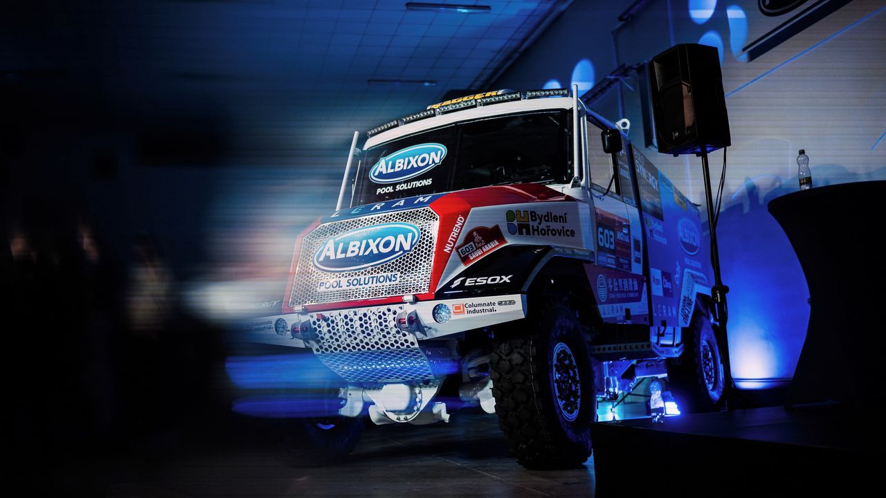 Invictus neboli Neporazitelný. Nový speciál stáje Buggyra pro Dakar ...